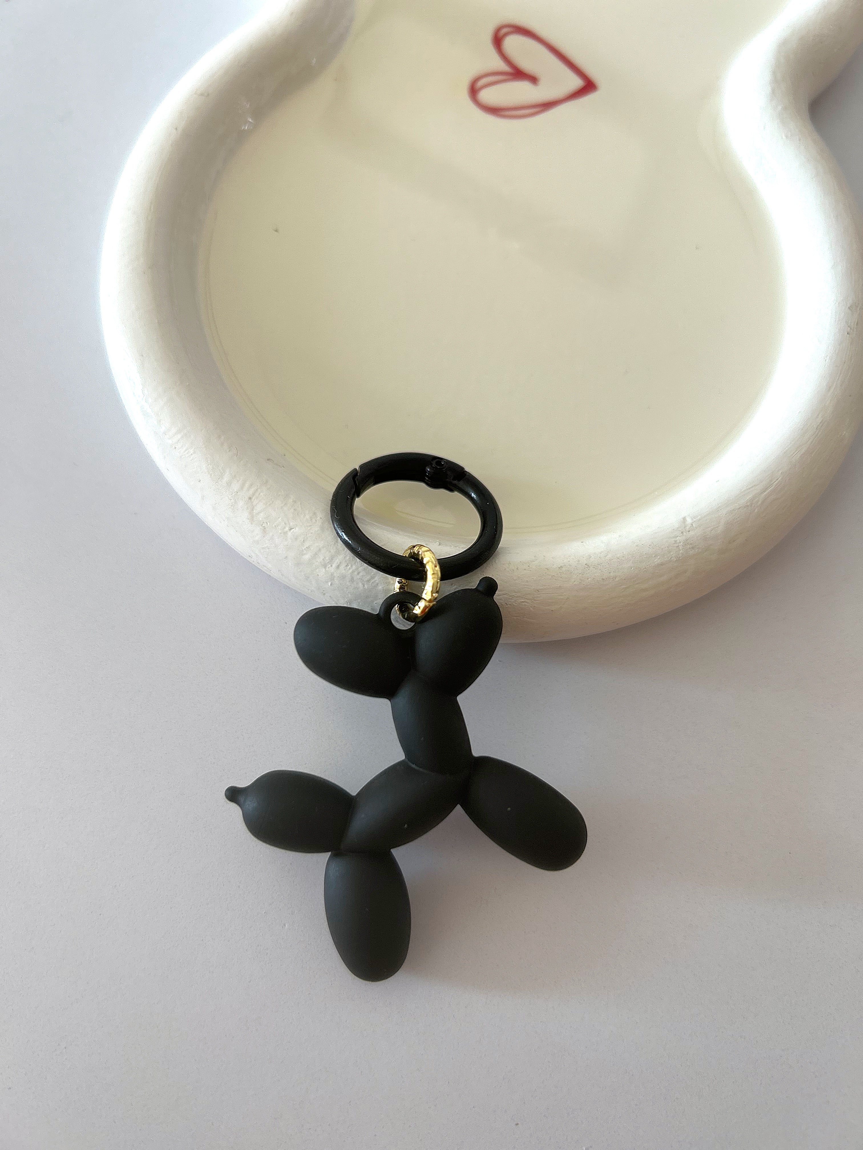 Black dog – KH_accessorizes